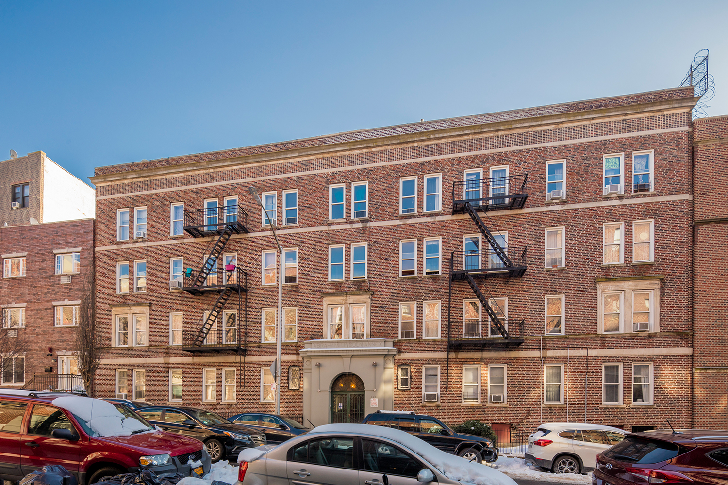 Press Releases | Ariel Property Advisors